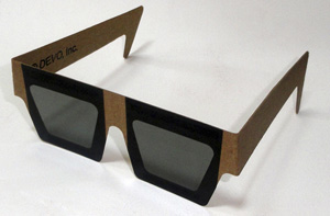 初期ディーヴォのメガネ「3-DEVO Glasses」 オフィシャル・レプリカが発売中 - amass