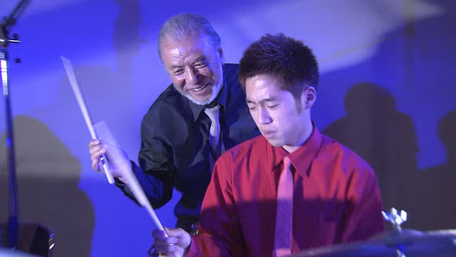 NHK『70歳のゴキゲンツアー 渡辺貞夫と新人ドラマー』 BSプレミアム4Kで10月29日再放送 - amass